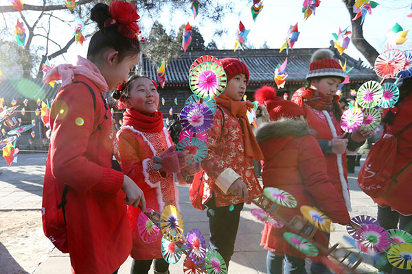 Children welcome the Start of Spring in Beijing